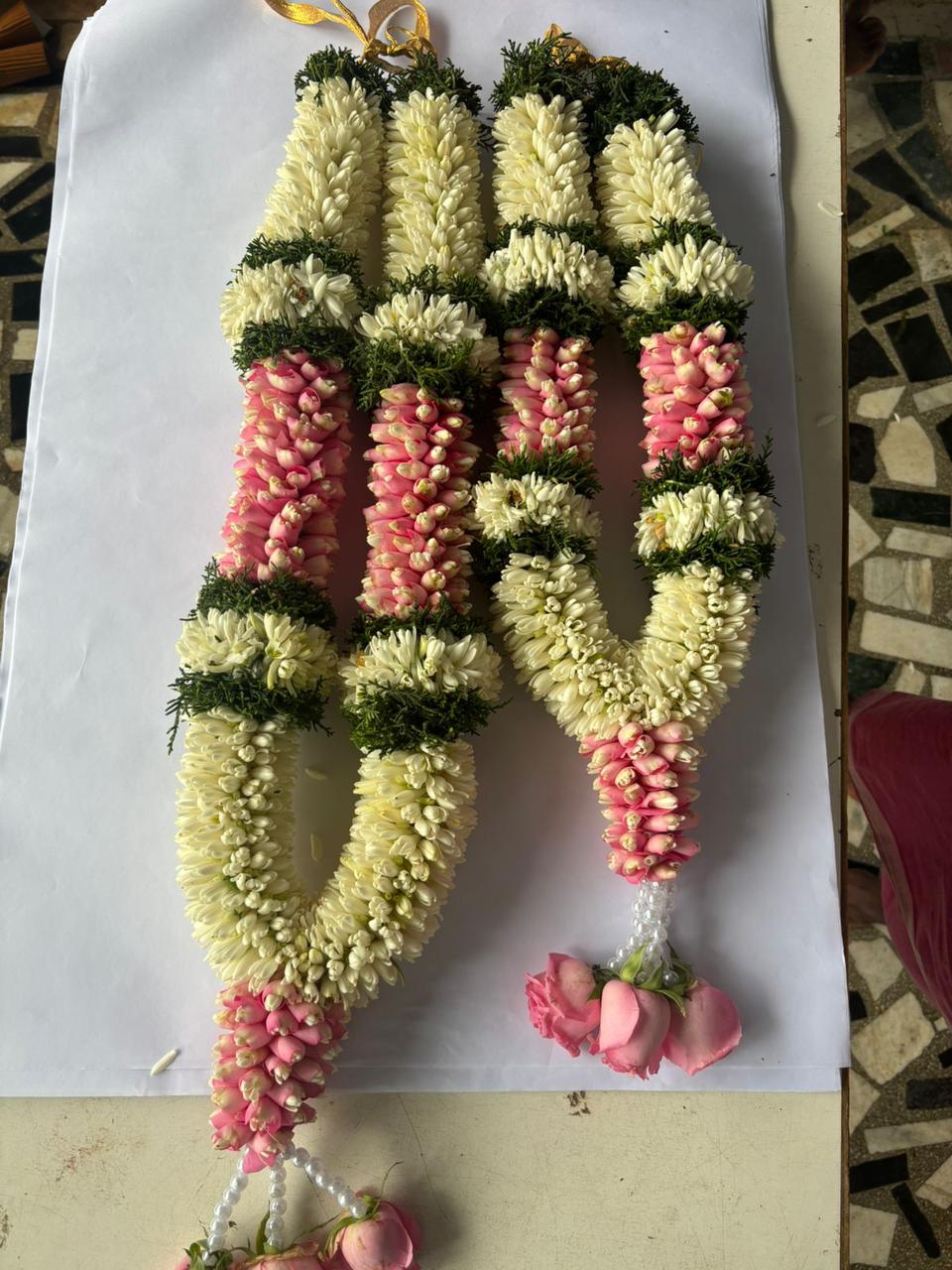 Indian Pooja Flowers – Fresh Pooja Flowers & Garlands | Nationwide ...